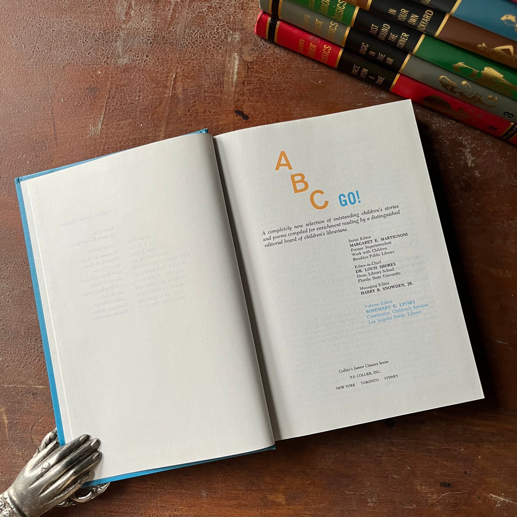 Collier's Junior Classics - 10 Volume Complete Set - 1962 Edition - Log Cabin Vintage