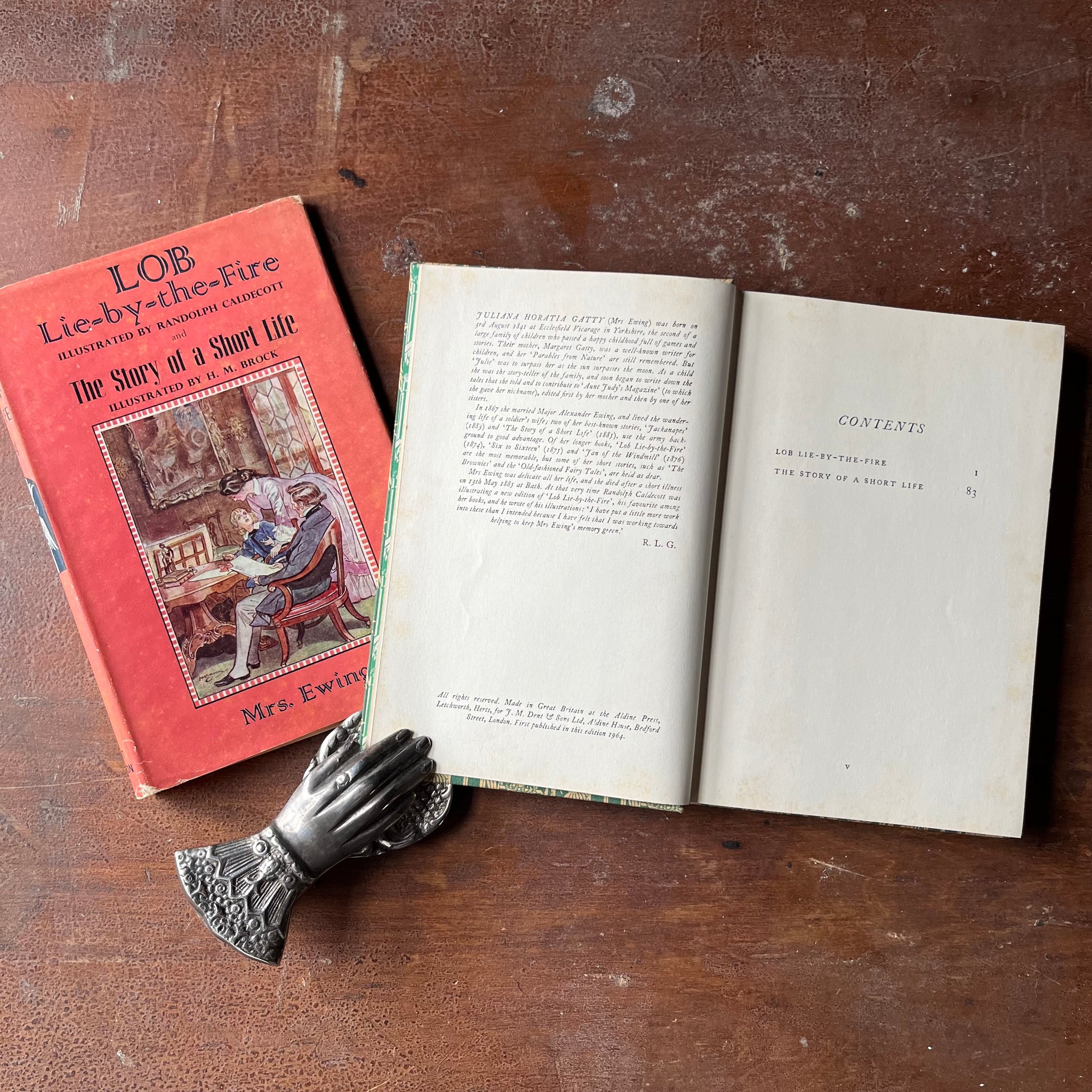 Dent Dutton Children's Illustrated Classic: Lob Lie-by-the-Fire The St ...