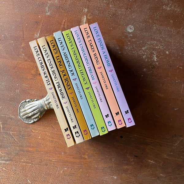 Love Comes Softly Complete Book Set by Janette Oke - Log Cabin Vintage
