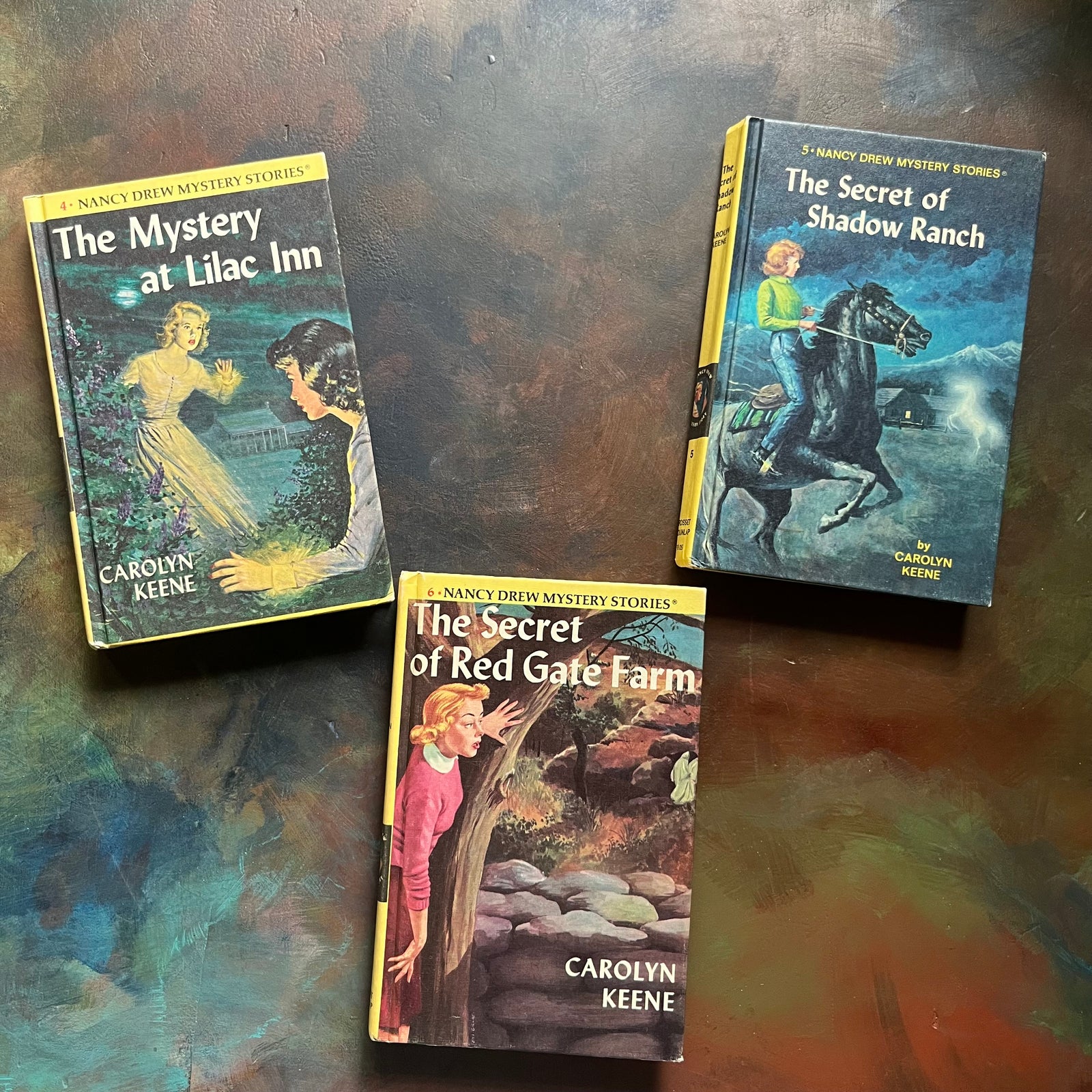 Vintage books written by Carolyn Keene - Log Cabin Vintage