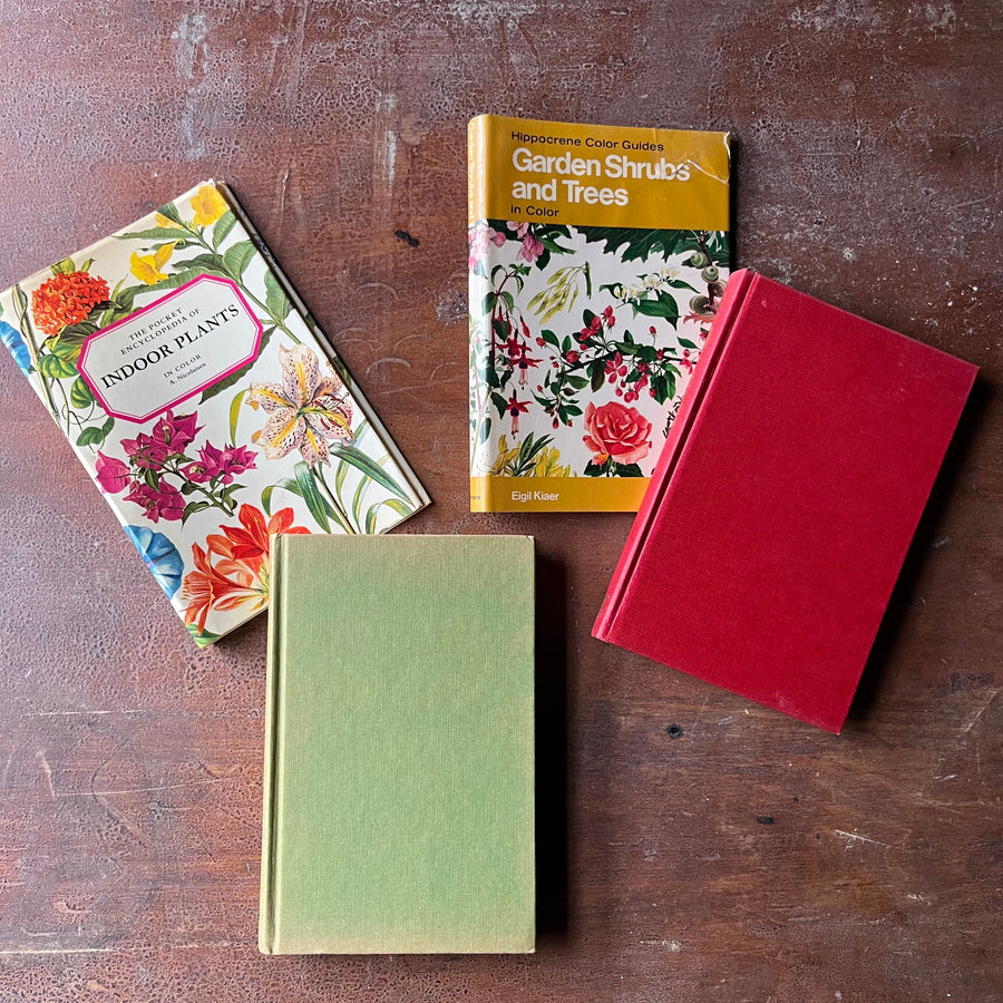 Pair of Vintage Plant Guides: Hippocrene Color Guides Garden Shrubs an ...