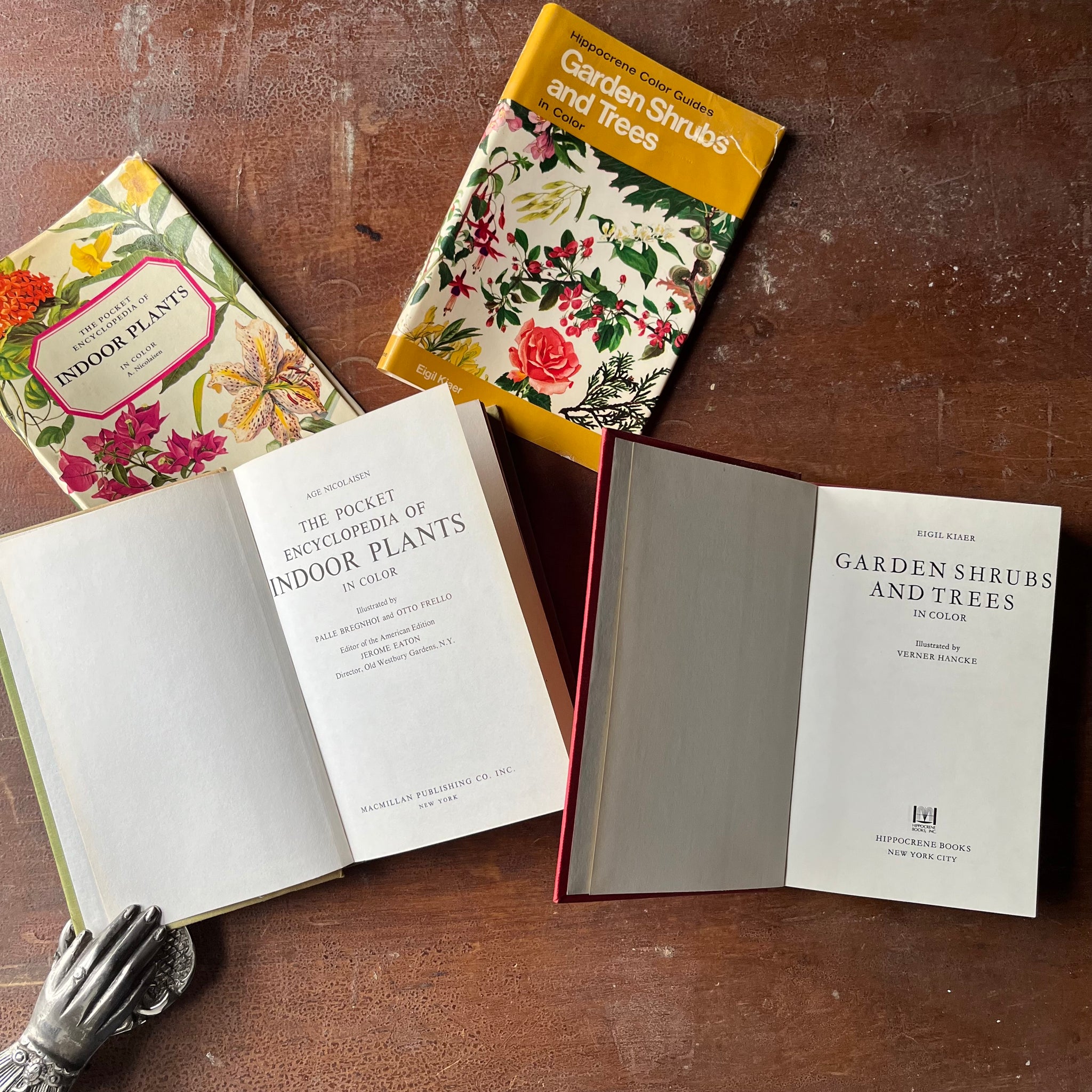 Pair of Vintage Plant Guides: Hippocrene Color Guides Garden Shrubs an ...