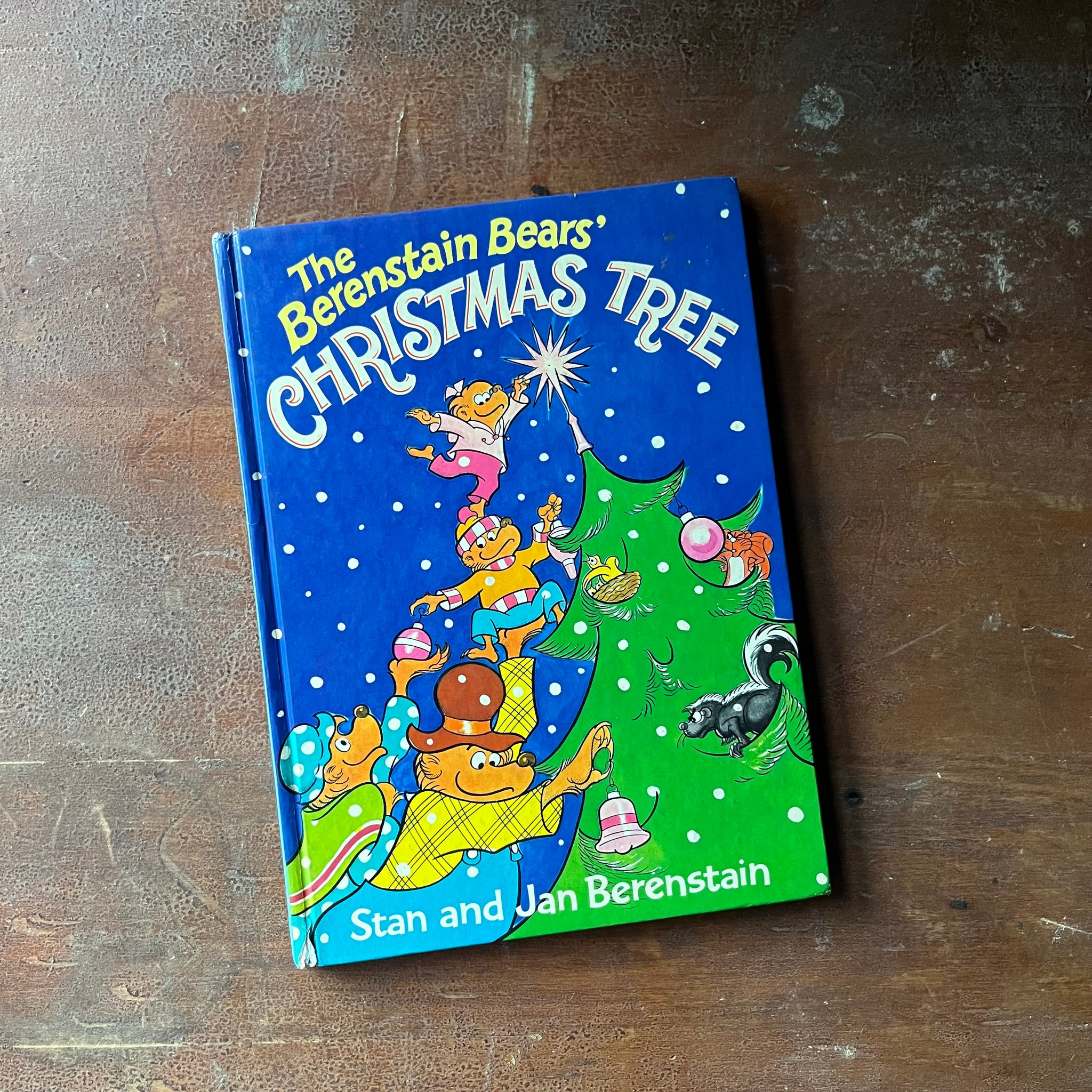 The Berenstain Bears' Christmas Tree by Stan and Jan Berestain - Log ...