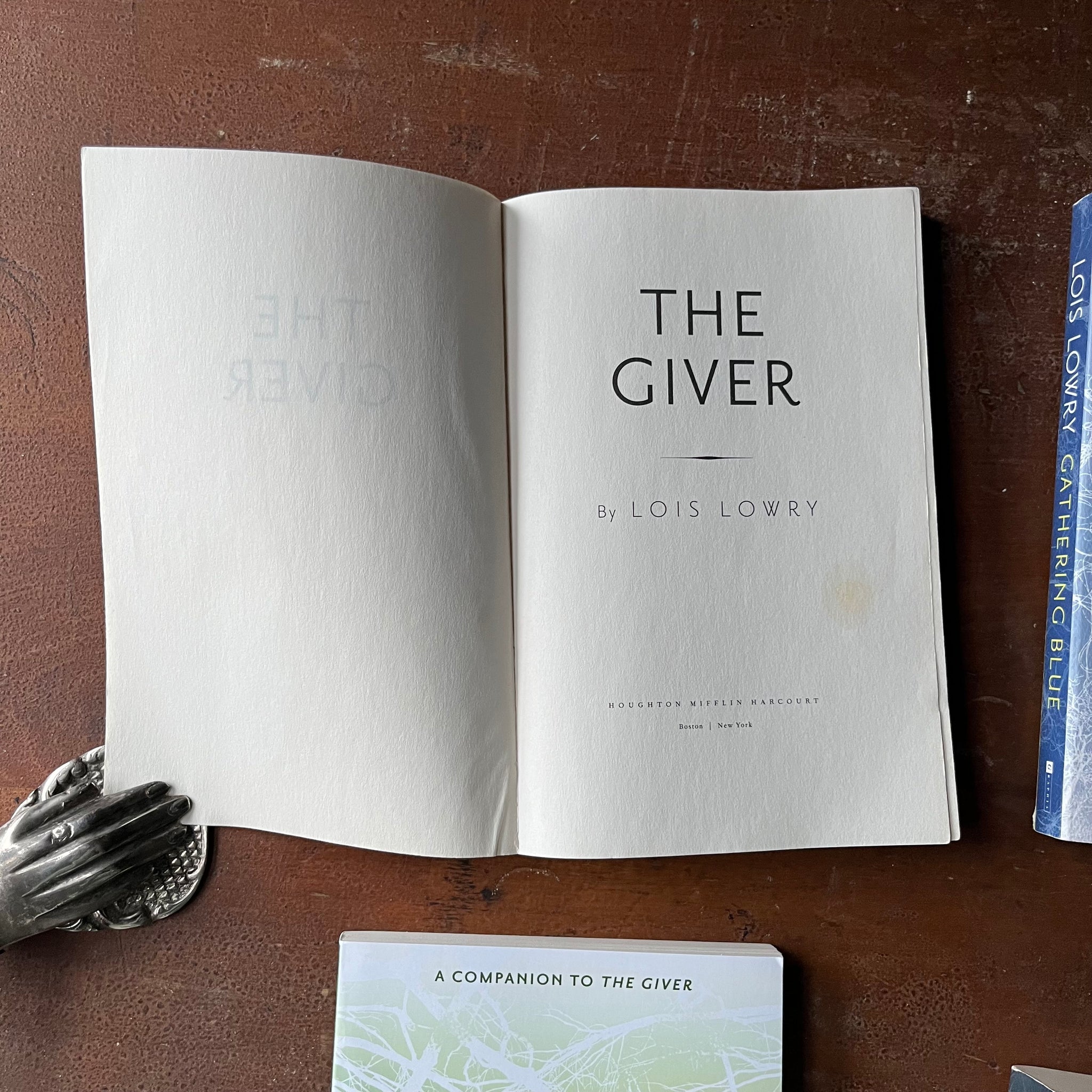 The Giver Quartet Book Set by Lois Lowry- The Giver, Gathering Blue, M ...