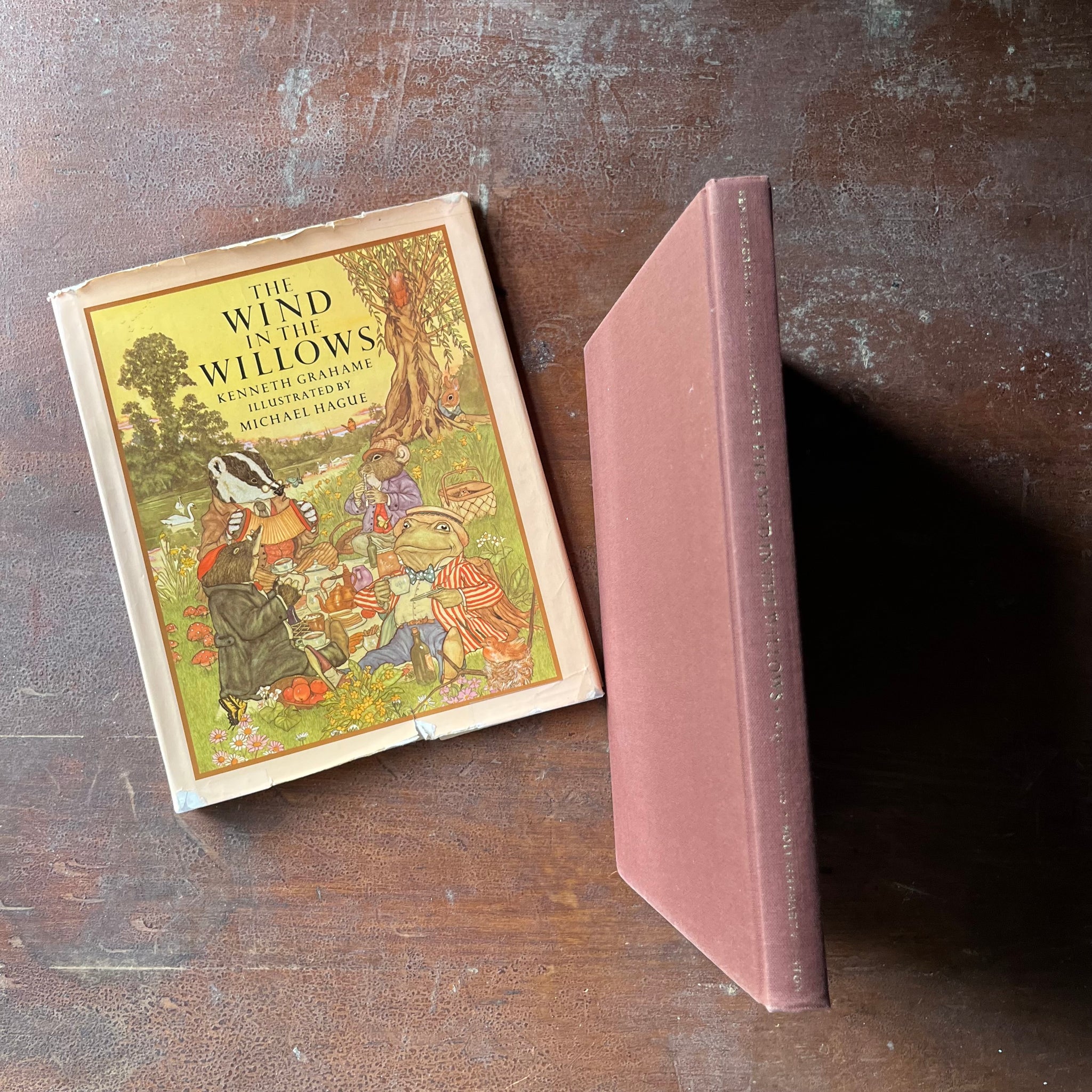 The Wind in the Willows by Kenneth Grahame - Illustrated by Michael Ha ...