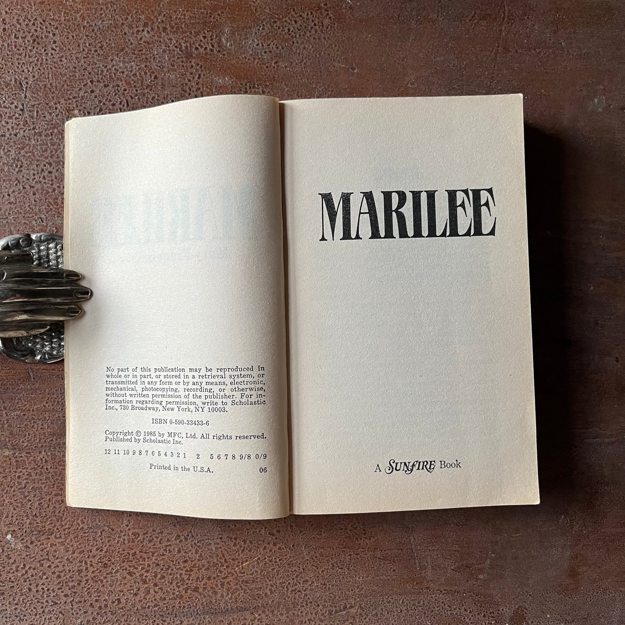 Sunfire Romance Series Scholastic Books #9 Marilee by Mary Francis Shu ...