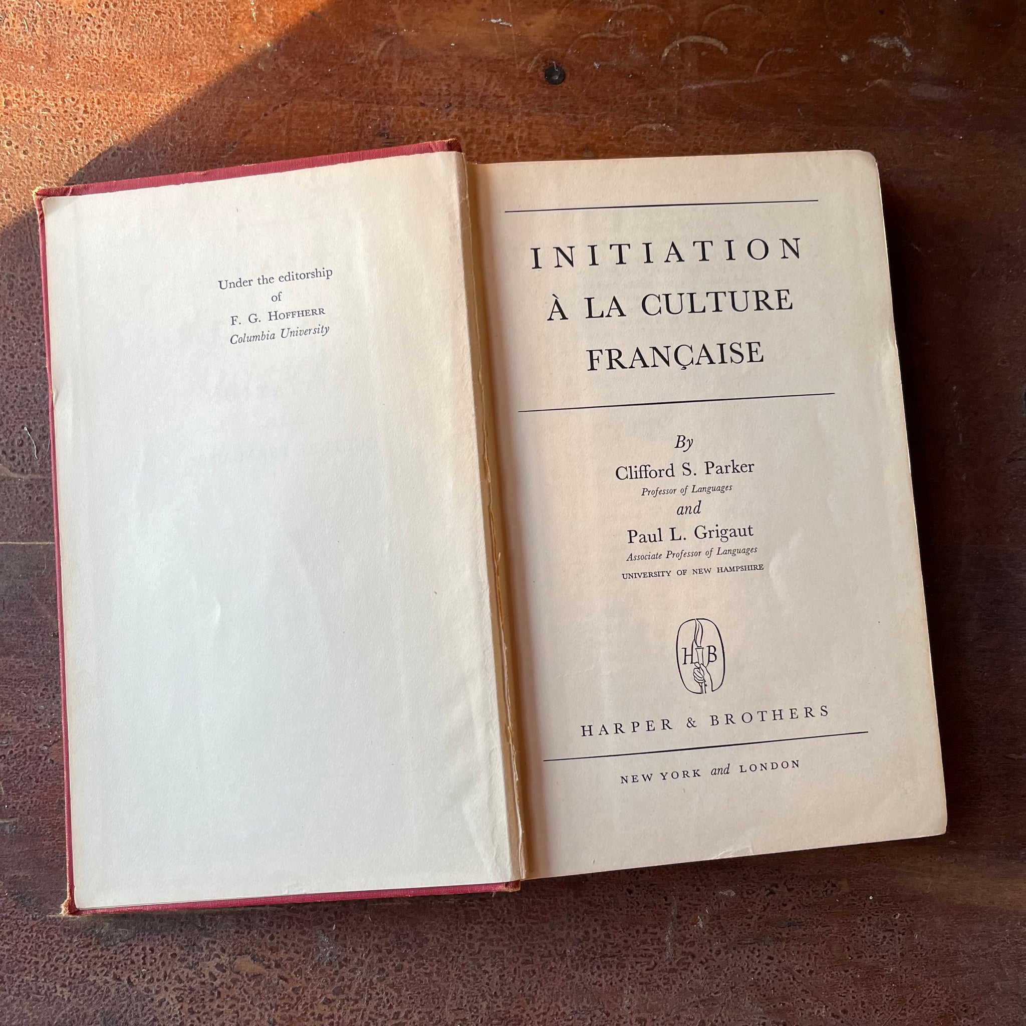 Vintage French Book Stack - Set of Five - Learn French - Log Cabin Vintage