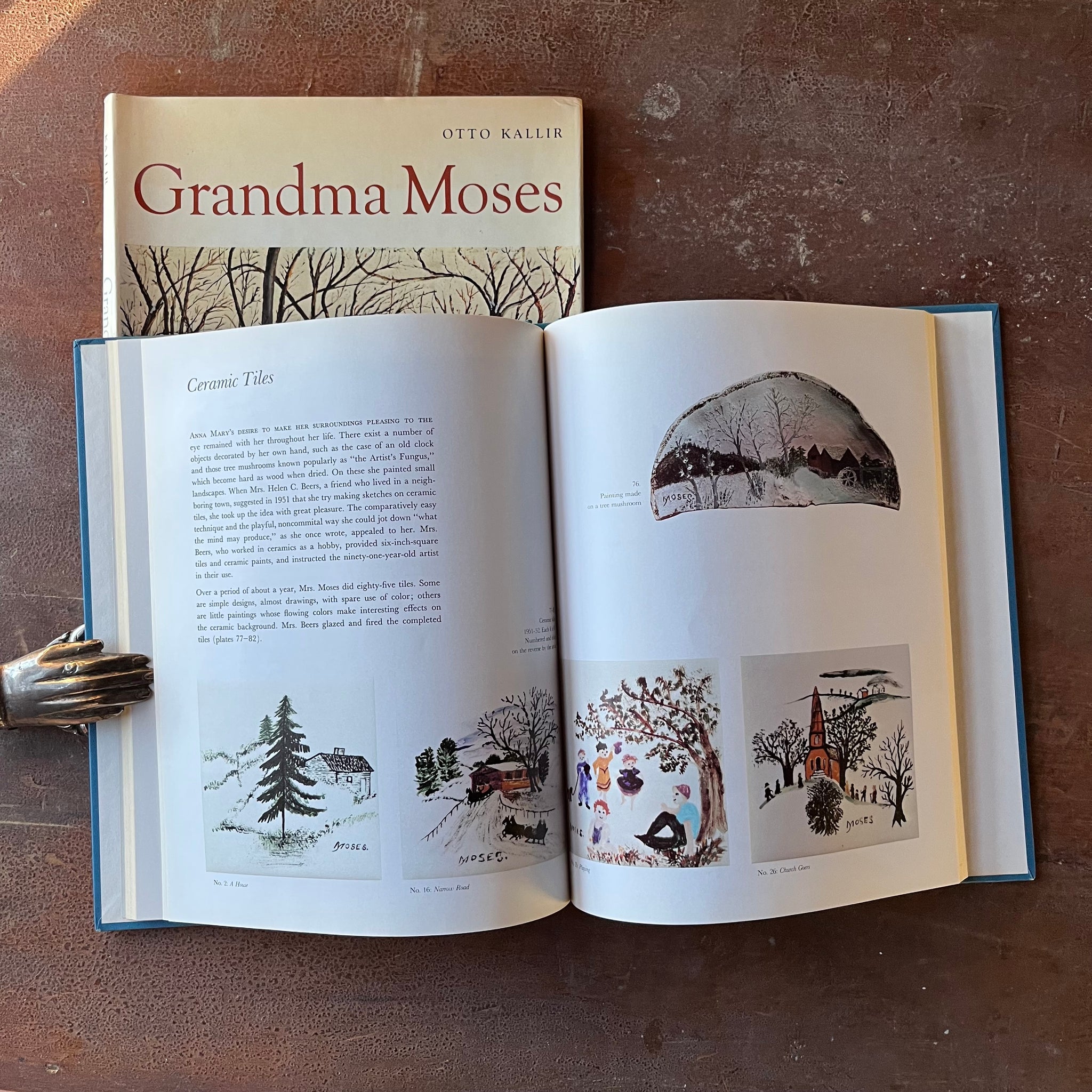 Grandma Moses by Otto Kallir - 1975 New Concise N A L Edition - Log ...