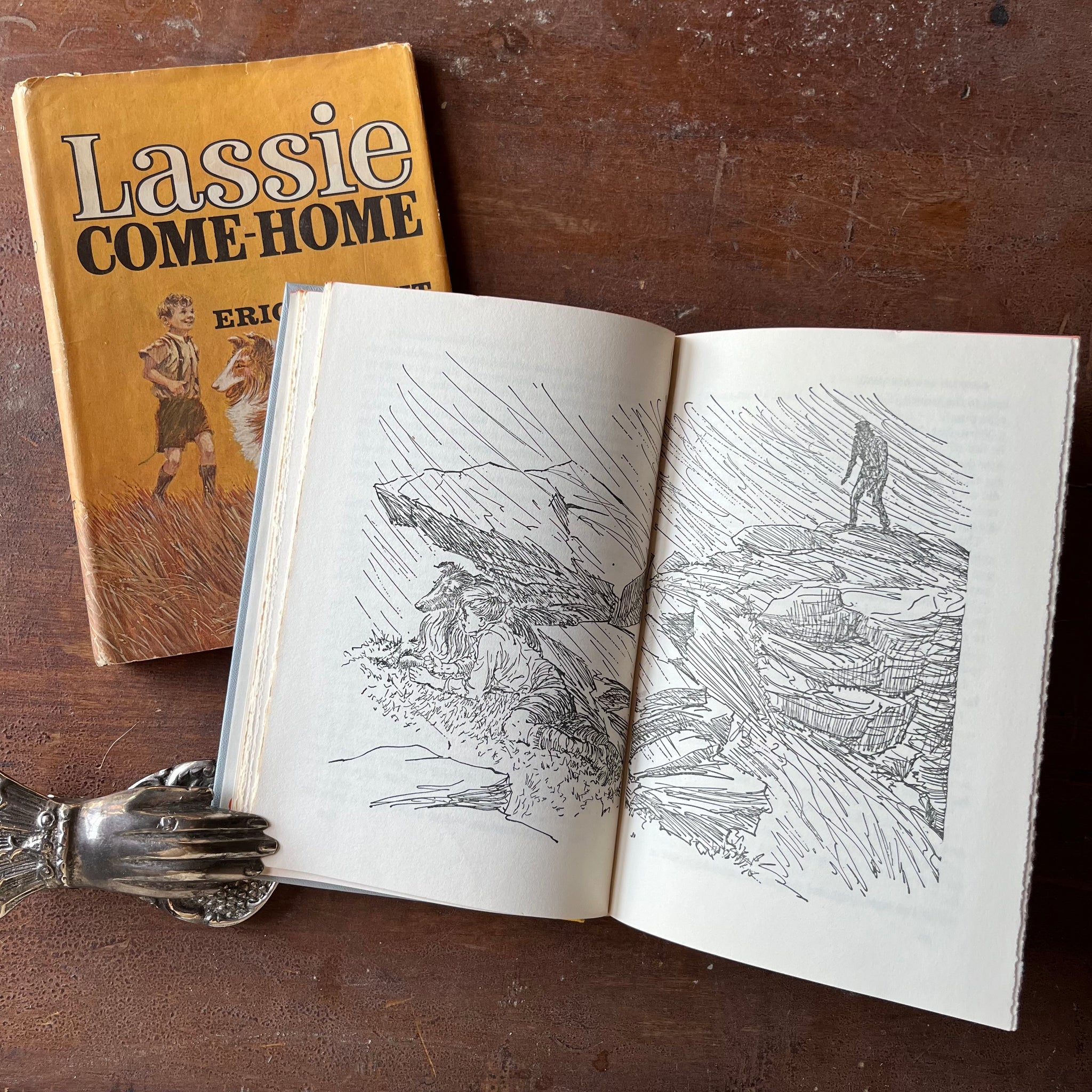 Lassie Come Home - a 1964 Junior Deluxe Editions Hardcover Book - Log ...