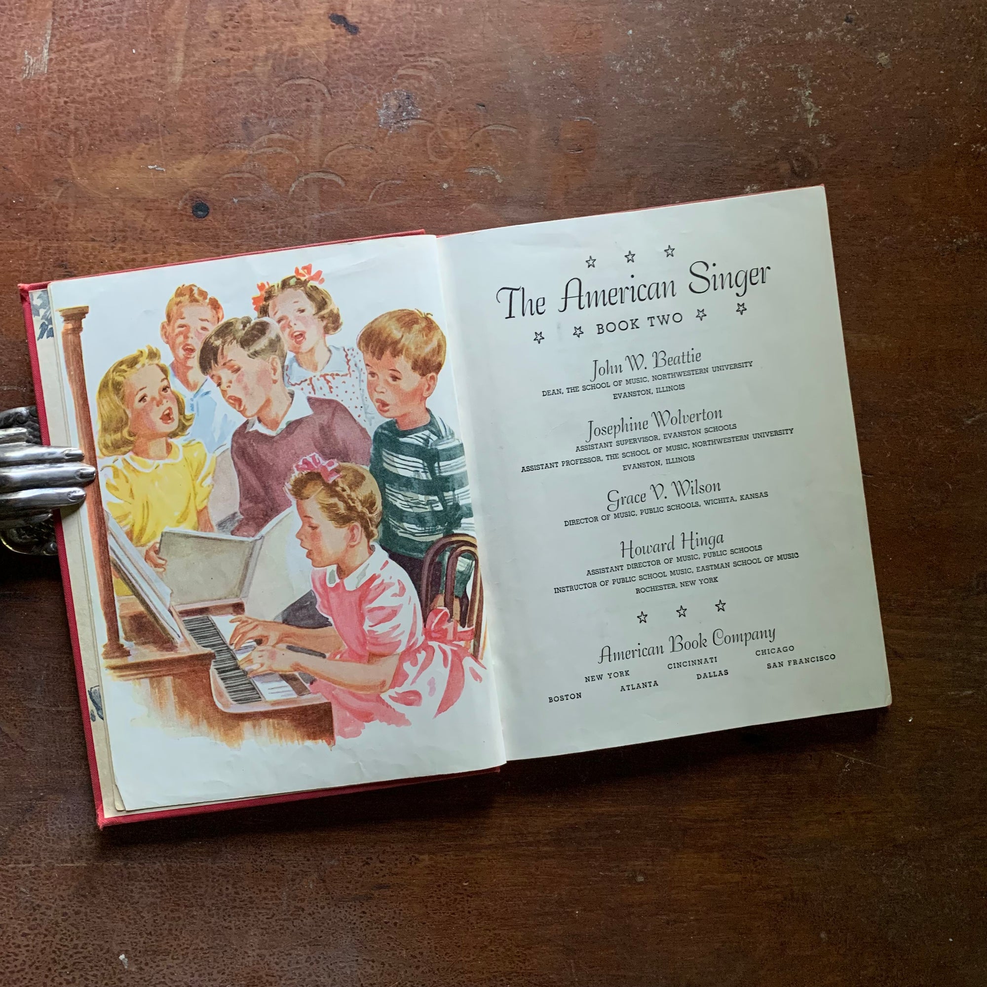 The American Singer Book 2 - 1950 Hardcover Edition - Log Cabin Vintage