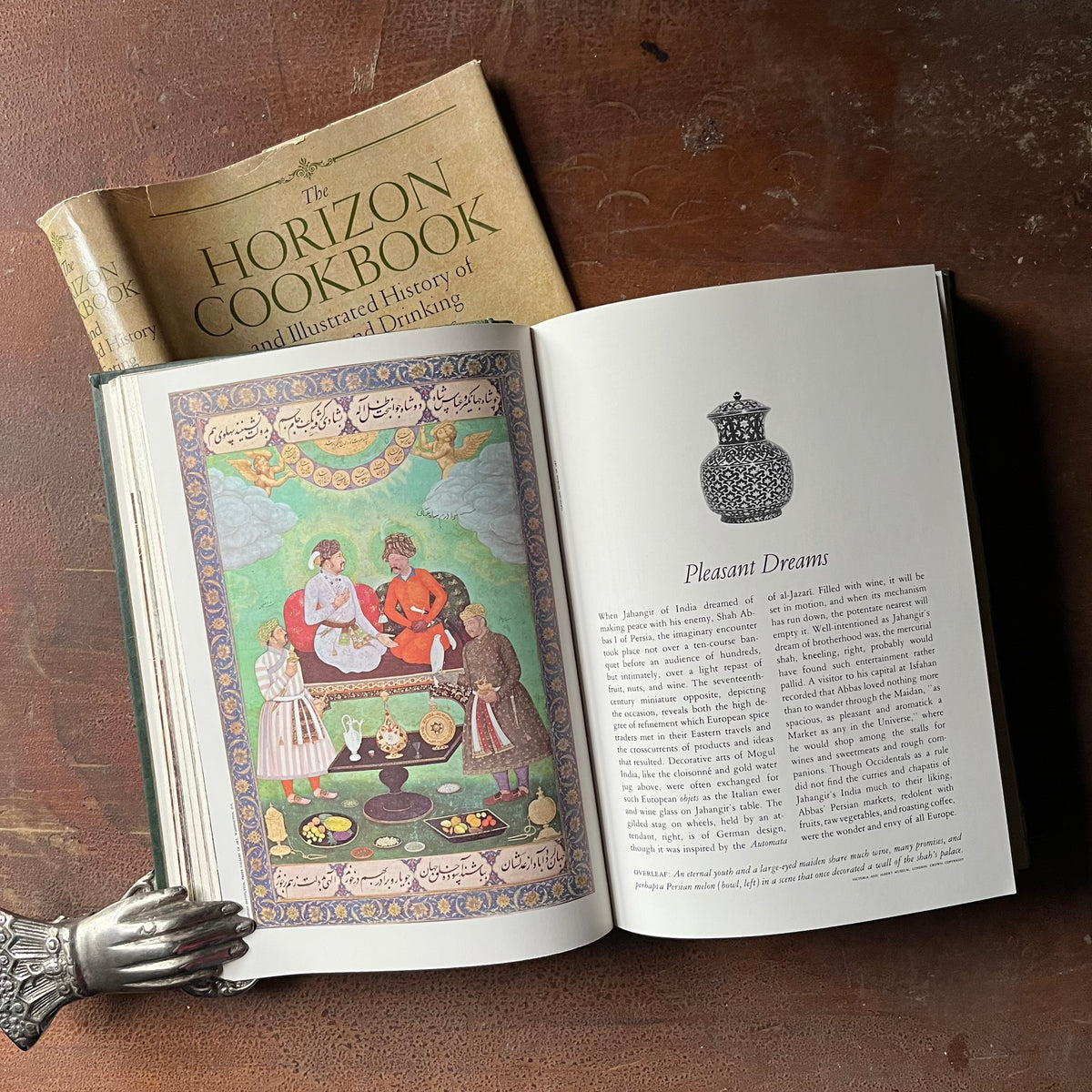 The Horizon Cookbook - 1968 Edition - Log Cabin Vintage
