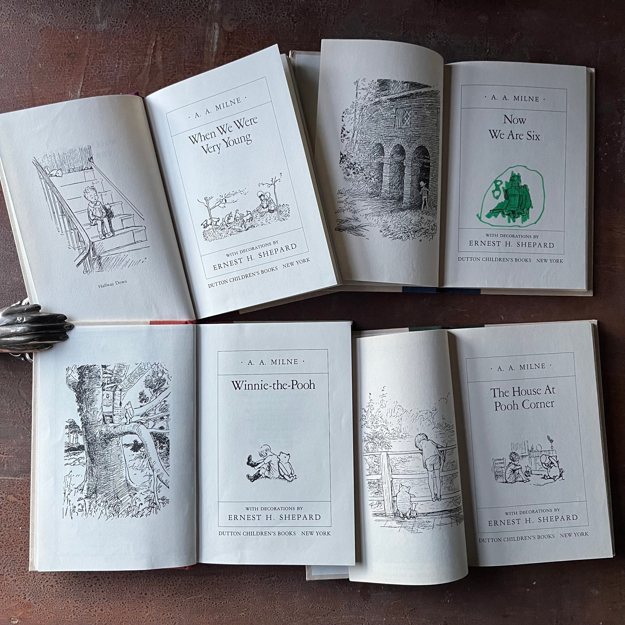Winnie the Pooh Book Set by A.A. Milne - 1988 Editions with Dust Jacke ...