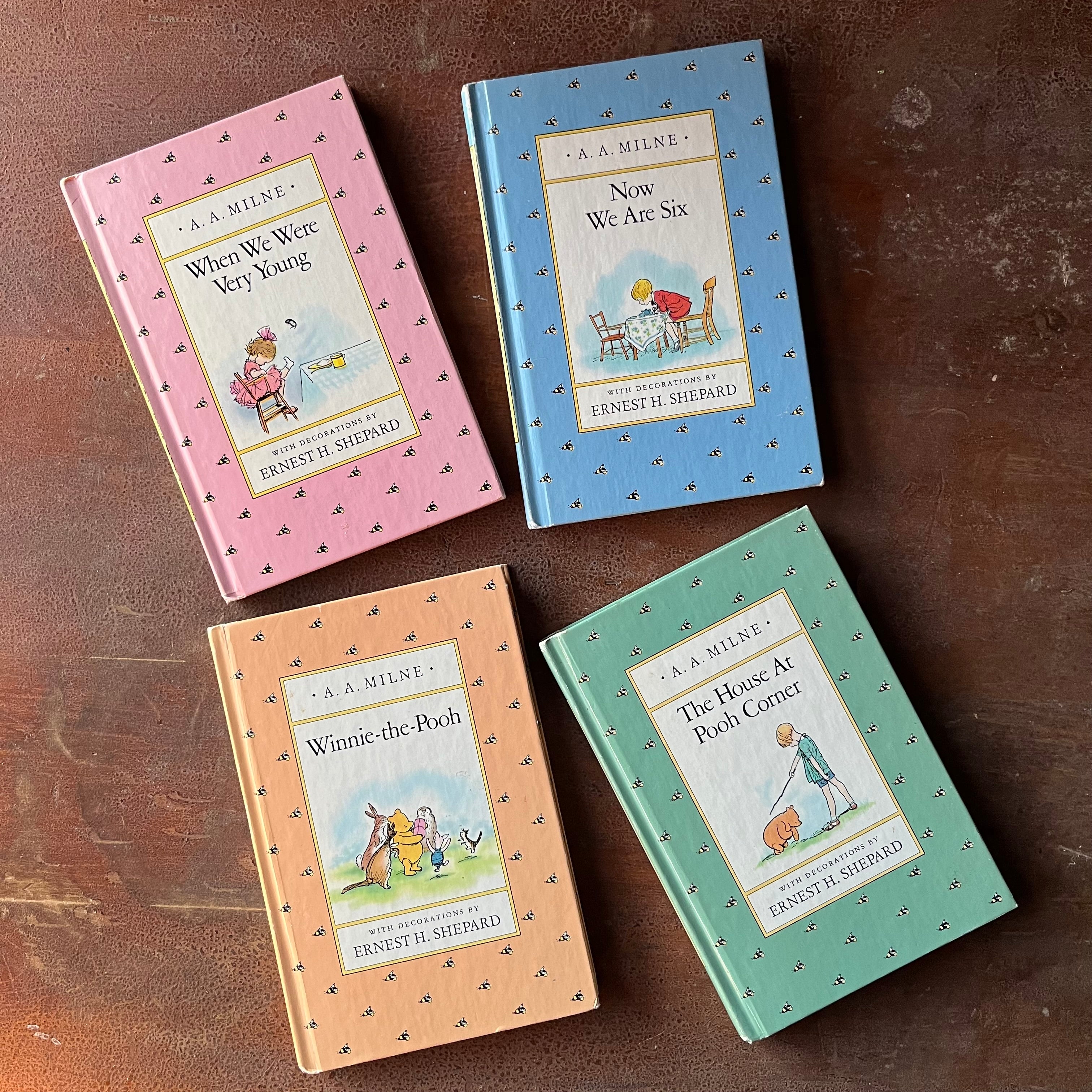 Winnie the Pooh Book Set by A.A. Milne - 1988 Editions - Log Cabin Vintage