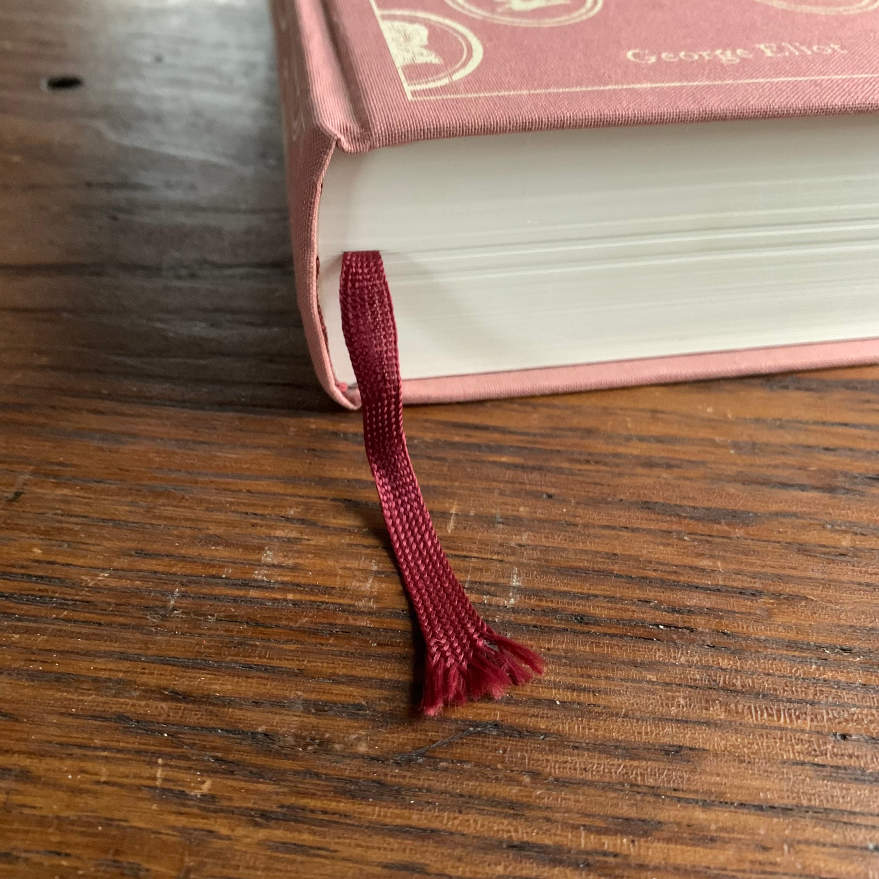 Middlemarch by George Eliot - Penguin Classics Clothbound Edition - 20 ...