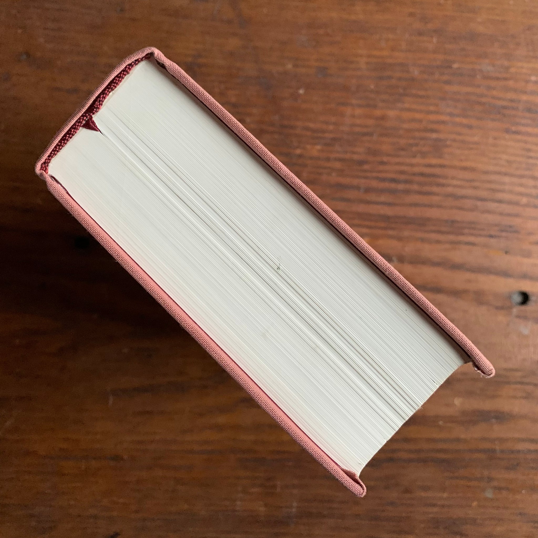 Middlemarch by George Eliot - Penguin Classics Clothbound Edition - 20 ...